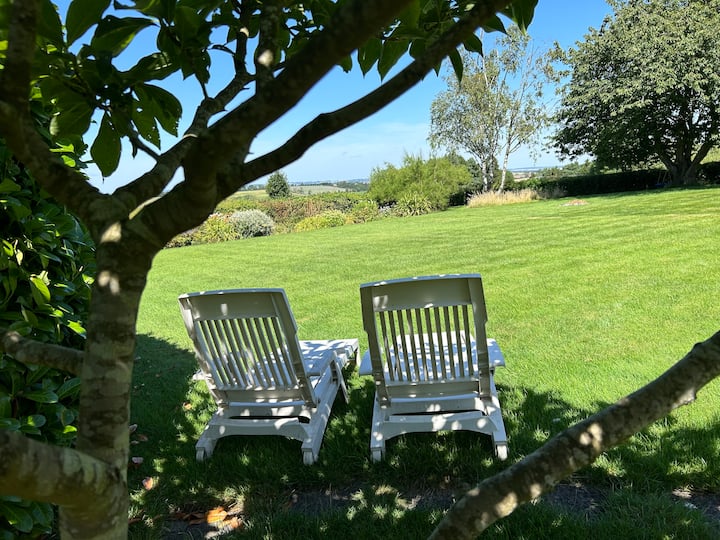 The Garden House I At Top View - Melton Mowbray