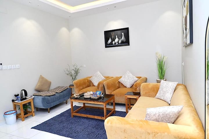 عرفتين وصالة راقية بدخول ذاتي - Eritrea