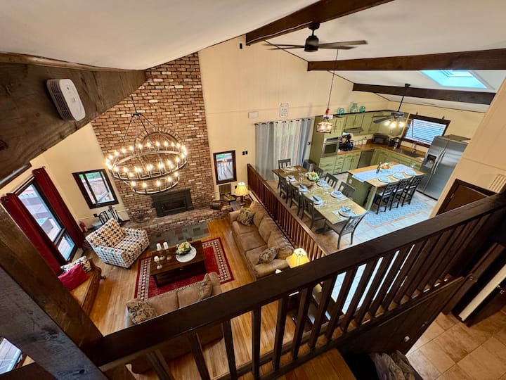 Lake View/amazing Sunsets - Lake Wallenpaupack, PA