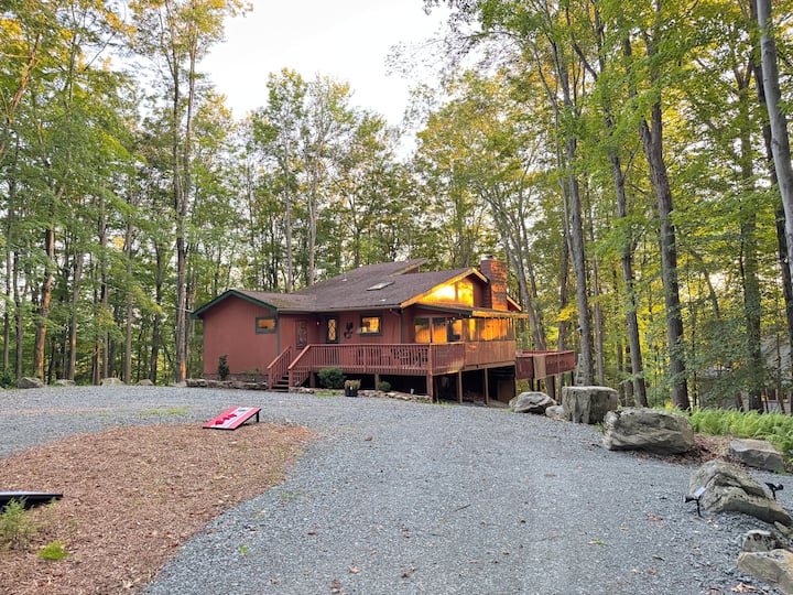 Lake View/amazing Sunsets - Lake Wallenpaupack, PA