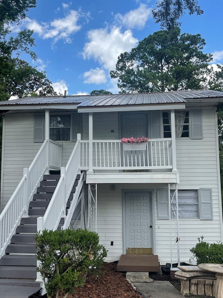 Cute Apartment In Lake City - Lake City, FL