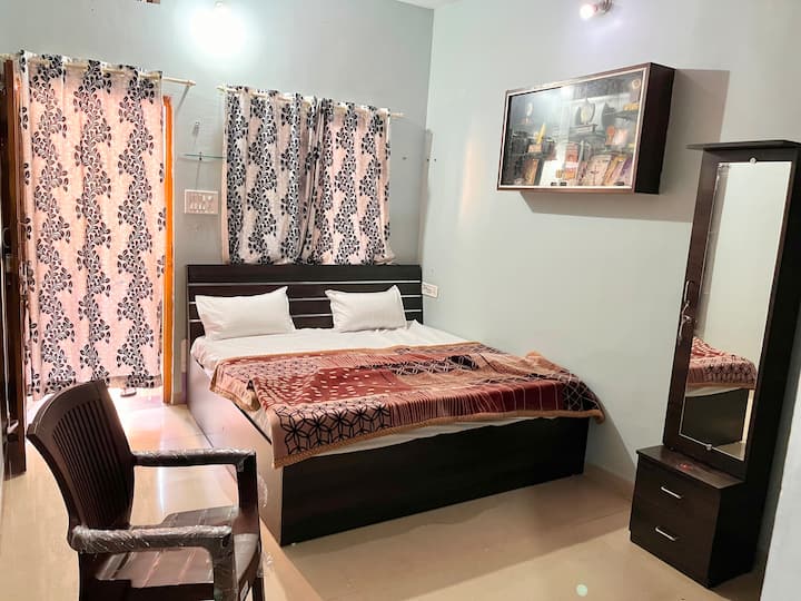 Dream Castle Home Stay - Ujjain