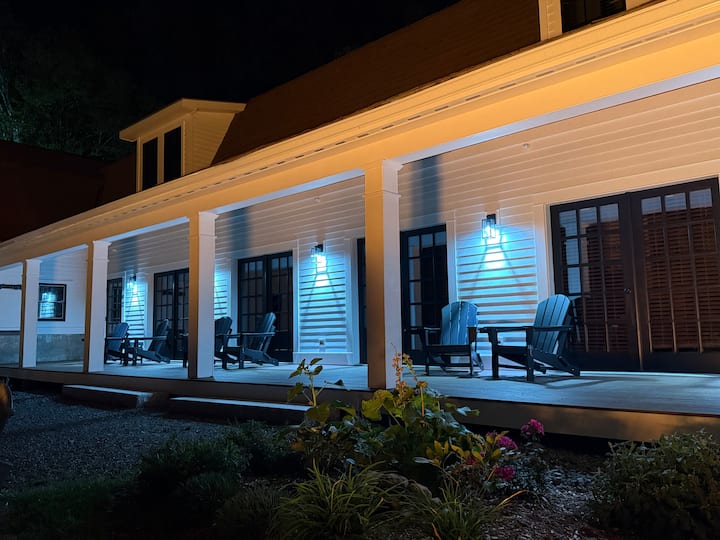 Luxury 2 Bedroom Townhome 102 - Wilmington, VT