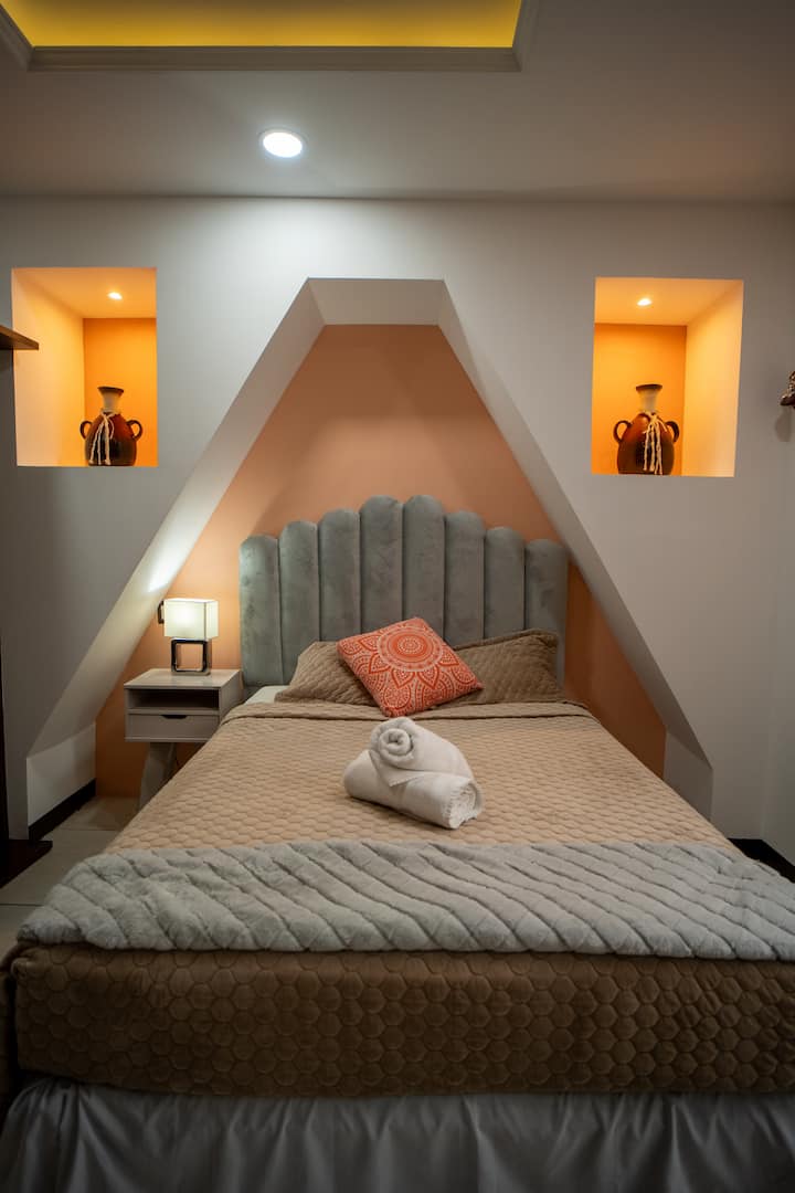 Comfy & Cozy 3b/3b Zone 10 (02) - Ciudad de Guatemala