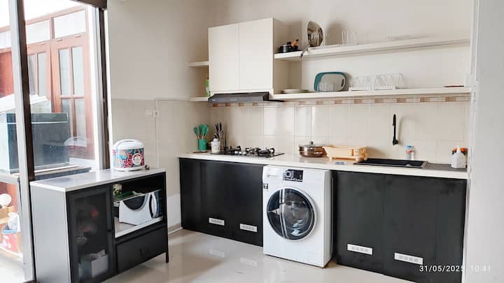 Modern Minimalist House Semarang - Semarang