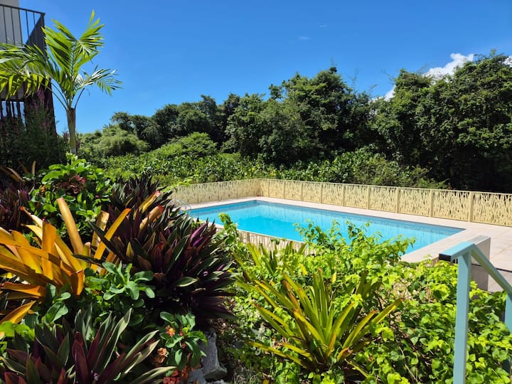 T2 Avec Piscine En Résidence - Cayena