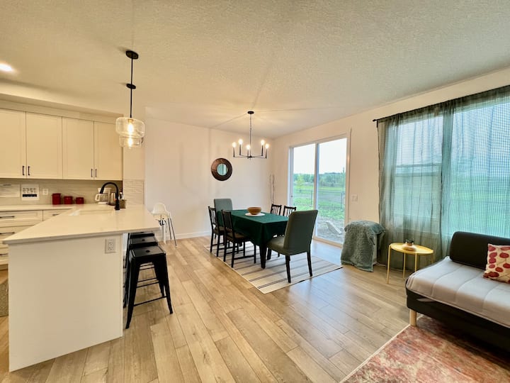 Mountainview*nearbanff&canmore*10beds*newbighouse - Alberta