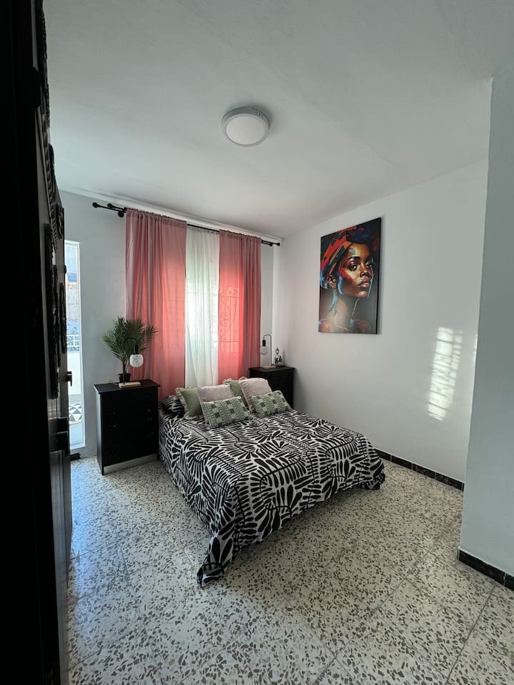 Central Habitación En Almería - 阿爾梅里亞