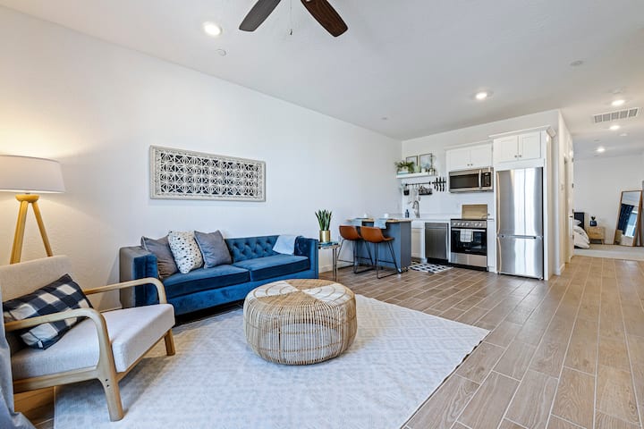 Private 1-bed Modern Boho Chic Styled Residence - Clovis, CA