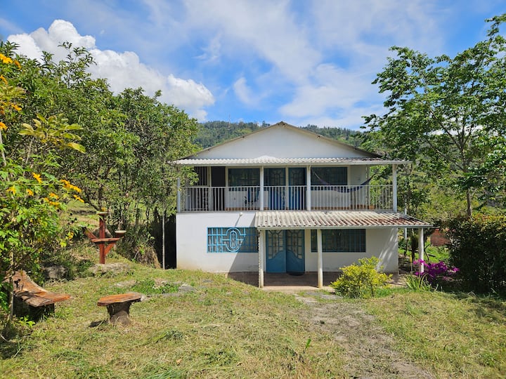 Acogedora Casa De Campo - Guateque