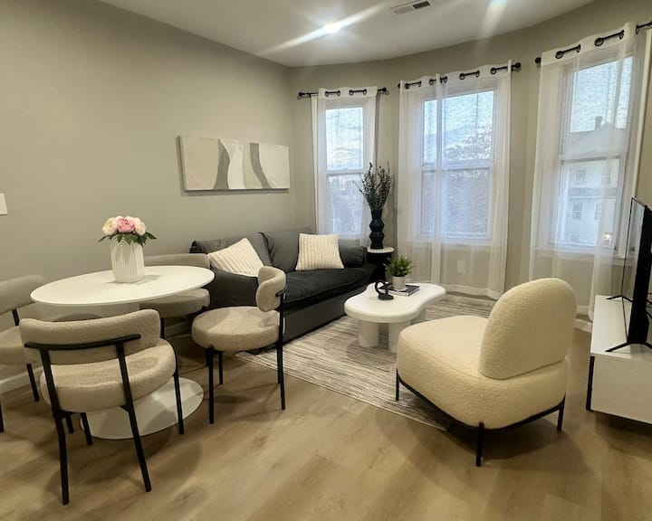 Quiet Luxurious 2br Near 6 Flags - Springfield, MA