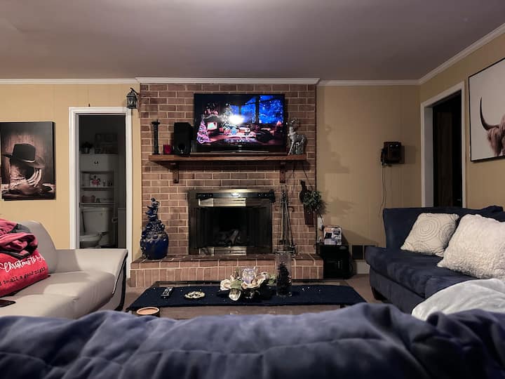 Cozy Apartment - Silver Spring, MD