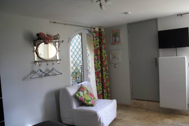 Chambre Rez De Jardin - Vouvray