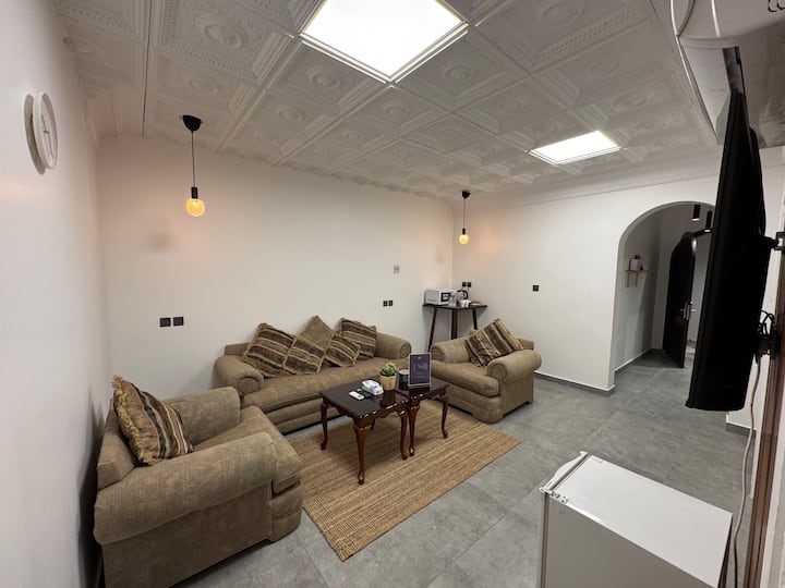 شقة بغرفتين فندقية آنيقة ( الخيّرة ) راحتك تهمنا - Medina (Szaúd-Arábia)