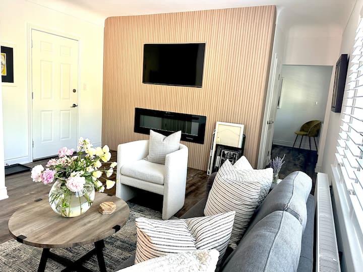 Two Storey Luxury With Huge Deck - セント・キャサリンズ