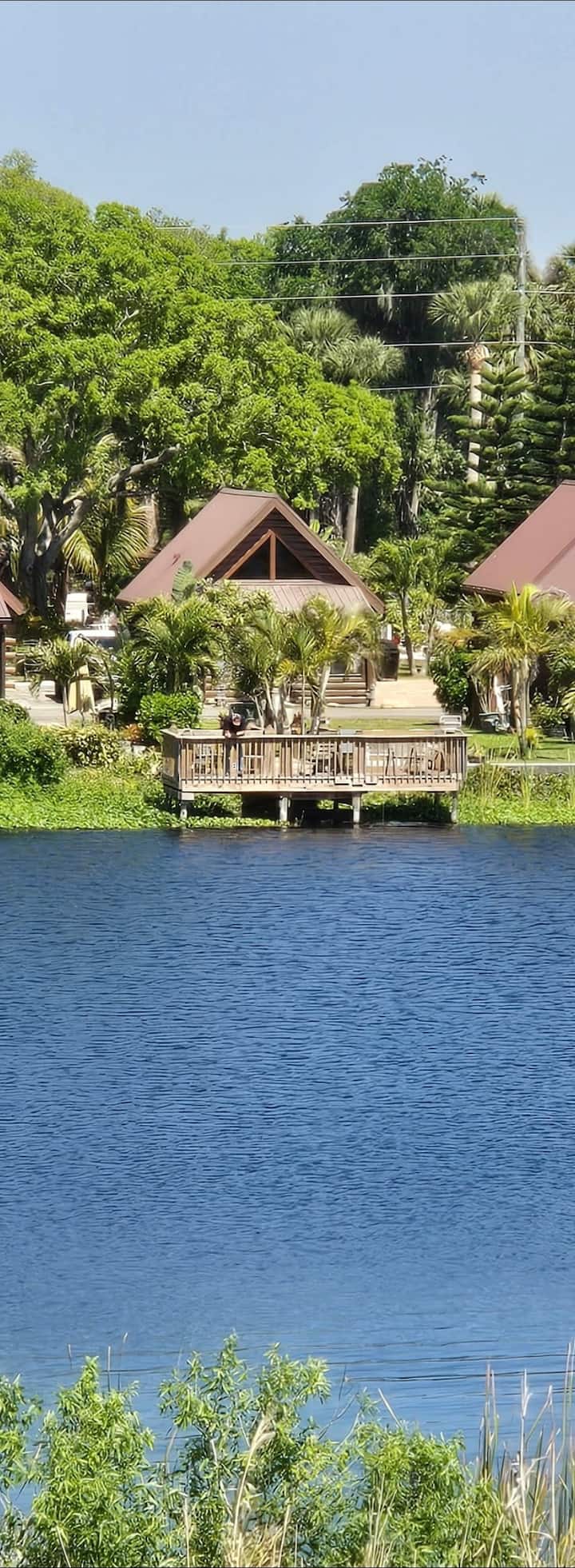 Fishing Log Cabin  Okeechobee - Florida