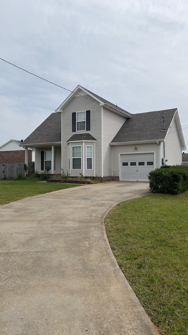 Private House- 2bedrooms-2baths - Clarksville, TN