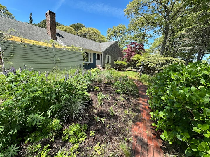 2 Br 1 Ba Chatham Home | Beaches & Lobster Rolls! - Orleans, MA