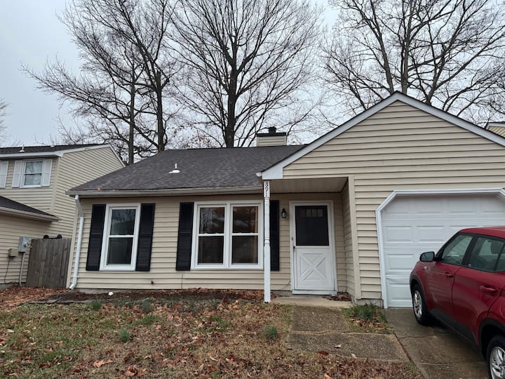Your Best Cozy Room In The Area - Chesapeake, VA
