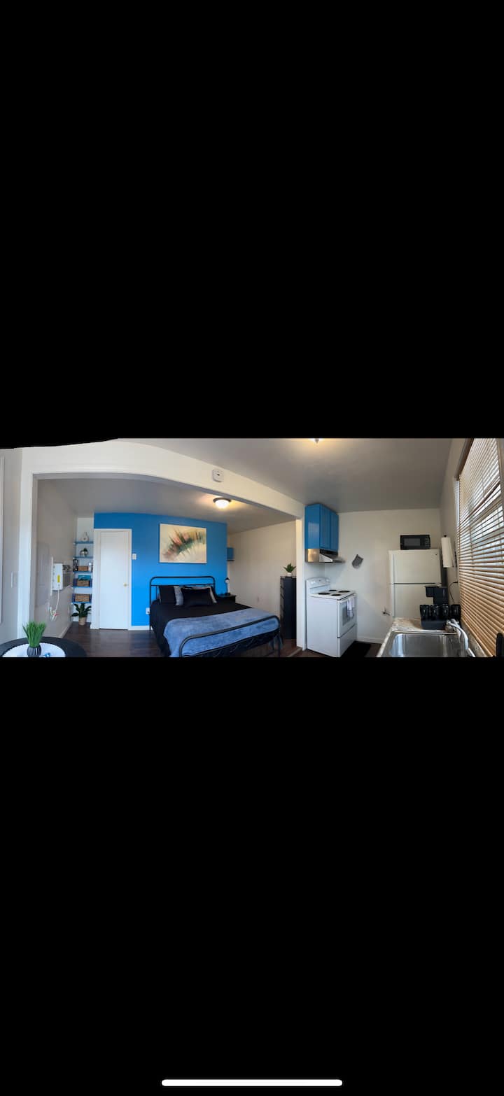Charming Tiny Home - Texarkana, TX