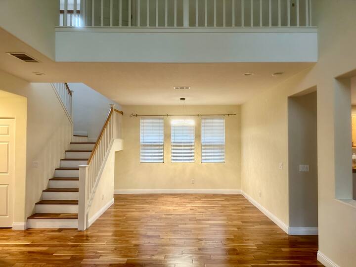 San Francisco East Bay House - Pleasanton, CA