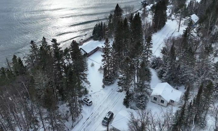 Timber & Tide: 2 Cabins On Lake Superior, Sleep 10 - Grand Marais, MN