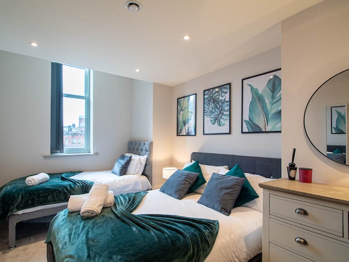 Central Leeds Apartment By Victoria Quarter - Leeds