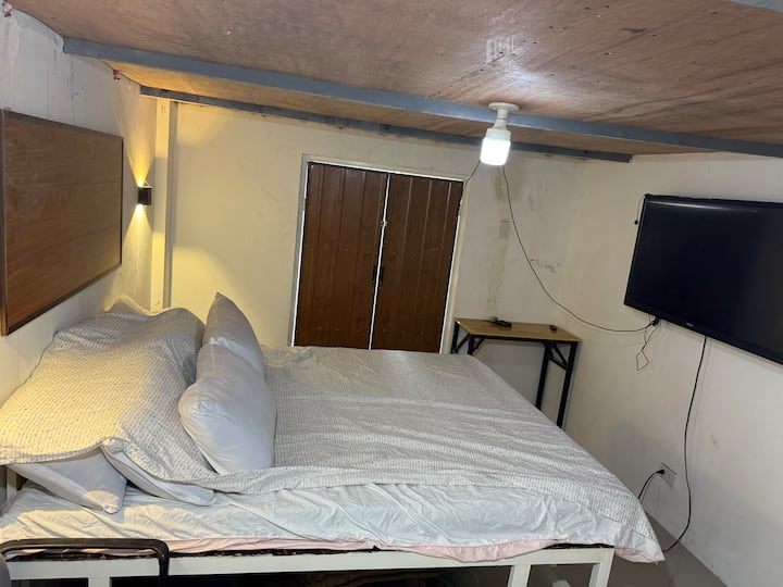 (Couple Room)olivia’s Transient House - Guiguinto