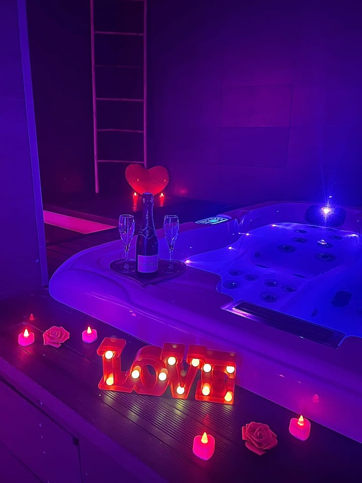 Appartement White Spa Privatif,sauna ,Jacuzzi - Gironde
