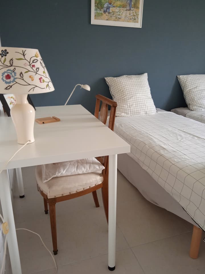 Chambre D'hôtes à La Campagne. - Jonzac