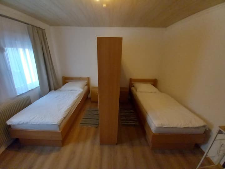 2 -Bett- Zimmer Mit Dusche/wc/ Teeküche/kühlschr - Weiden in der Oberpfalz