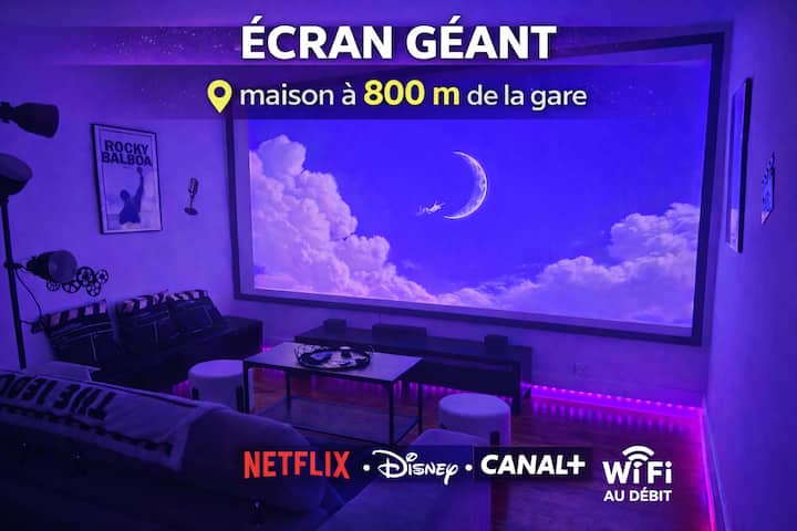 Maison Cinéma Privé- ÉCran Géant & Lit King Size - Riom