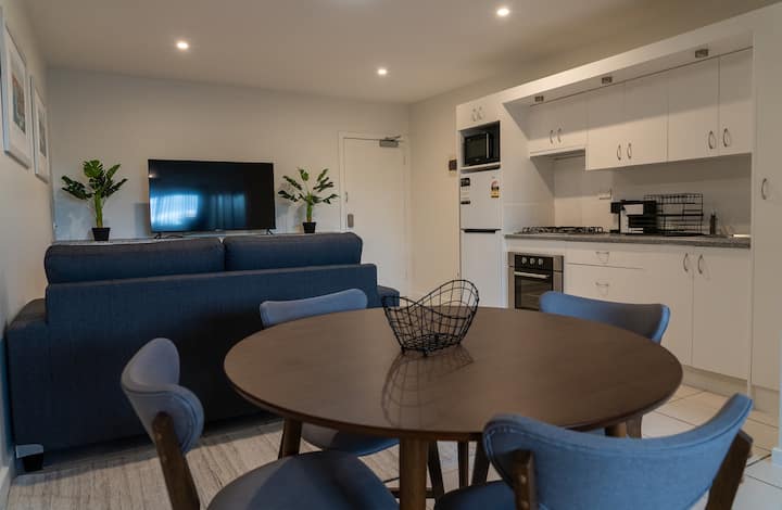 Apartments In Islington With Ac, Balcony & Wifi. - Newcastle