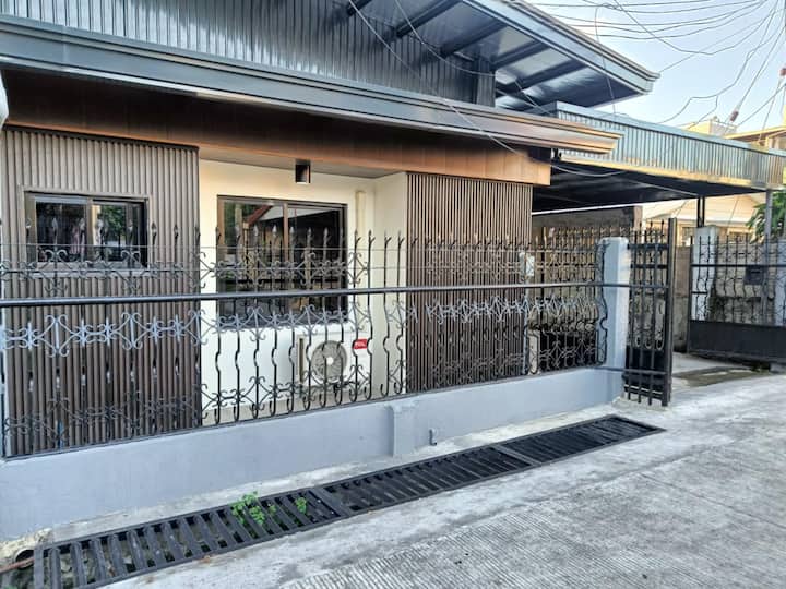 Townes El Rio Bungalow - Davao City