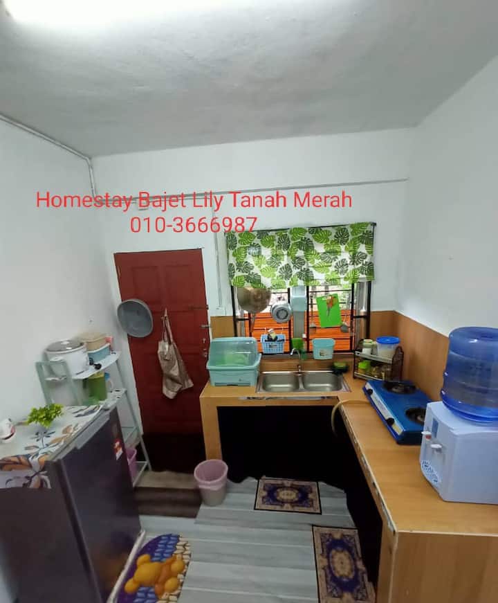 Homestay Bajet Lily Tanah Merah - Tanah Merah
