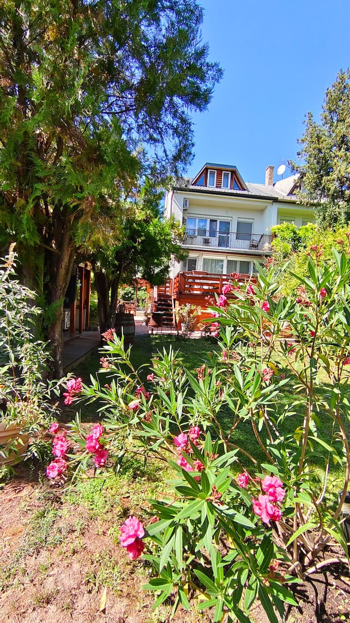 Budafok Garden Home - Budapest