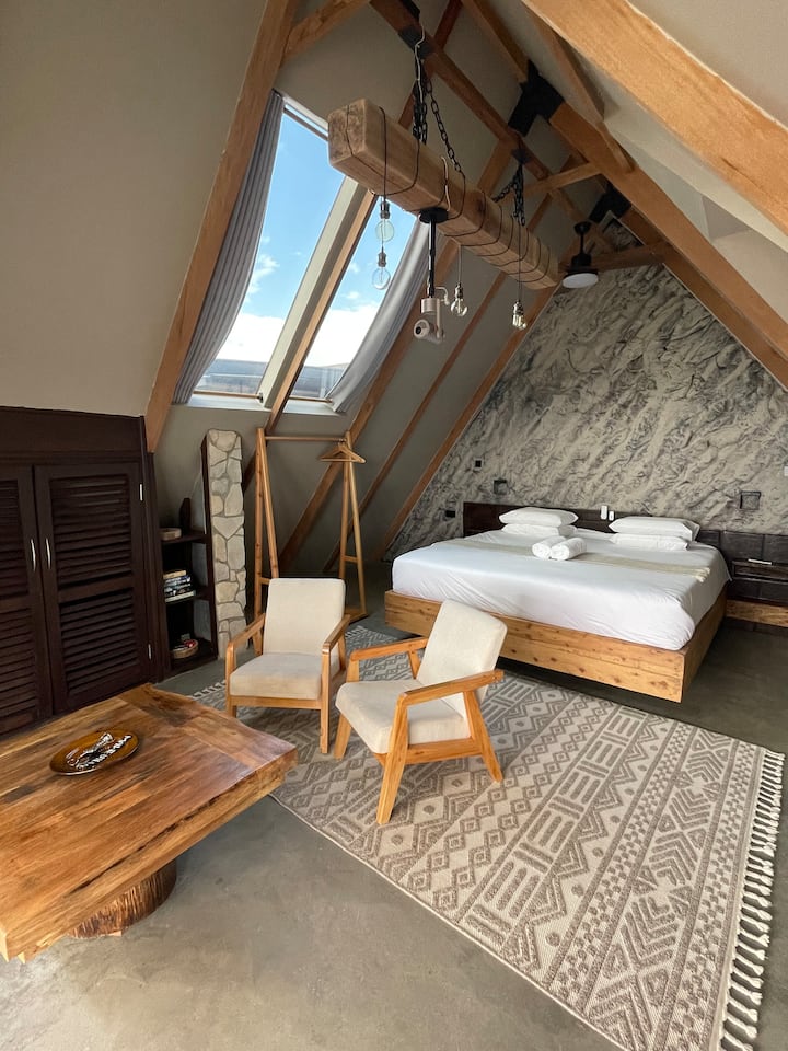 Mawe Villa On Champagne Ridge, Romantic Getaway - Kenya