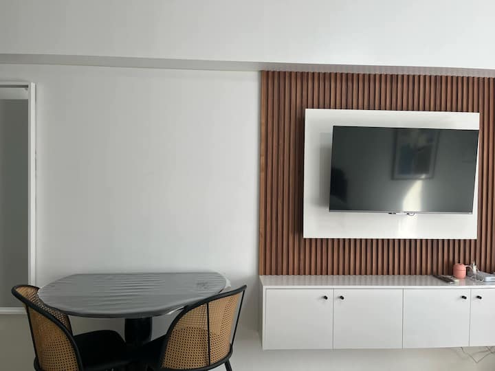 Studio | 2-4 Pax| It Park | Wifi And Netflix - Cebu City