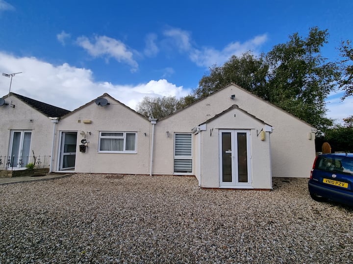 Bungalow In The Cotswolds - South Cerney