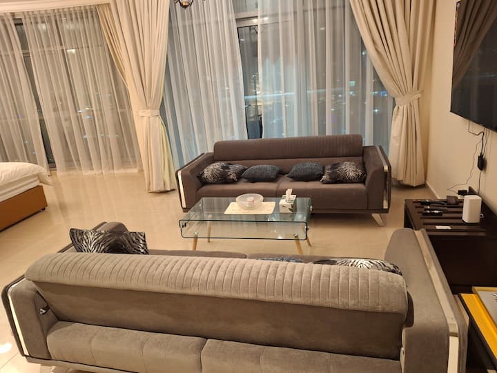 Spacious Newly Furnished Flat 2bhk & Very Big Hall - Ajmán