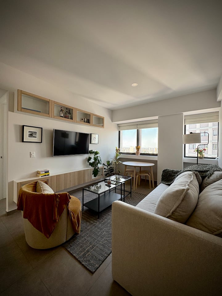 Cozy Apt. With A/c, Parking, And Indep. Check-in - Guadalajara