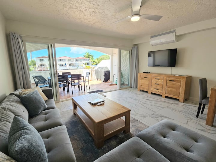 Modern Waterfront Oasis Sleeps 5 - Antigua and Barbuda