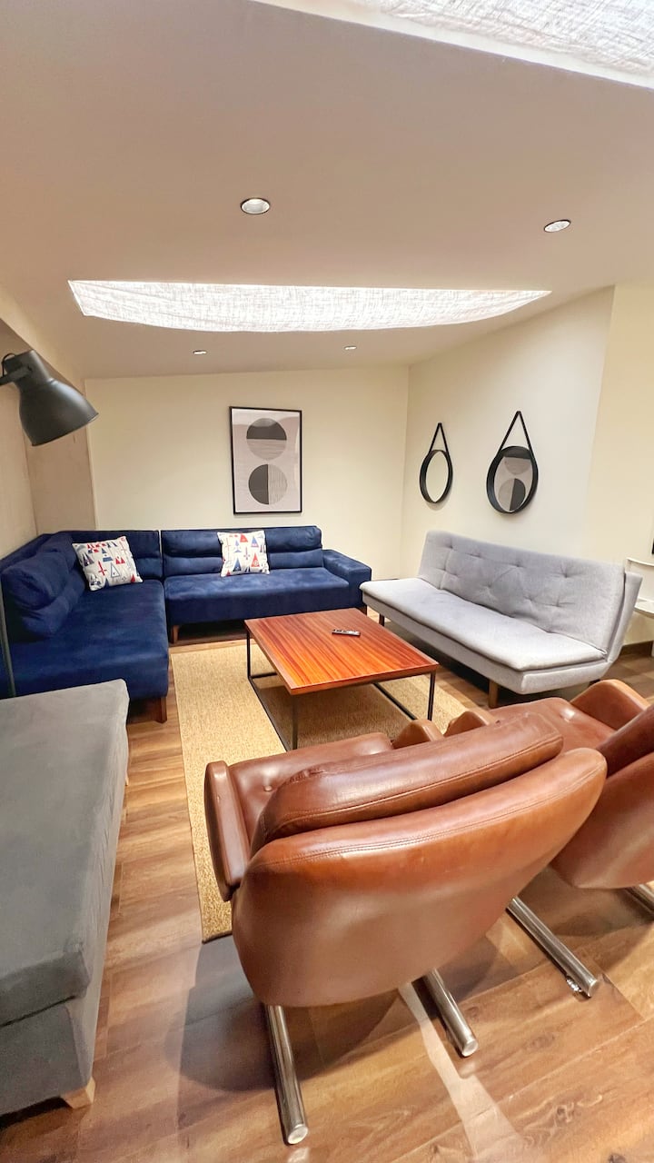 Excelente Ubicación! Apto Grande Y Super Acogedor - Bogotá