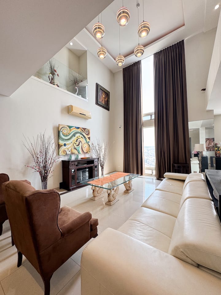 ‼️Majestuosa Casa Blanca - Monterrey