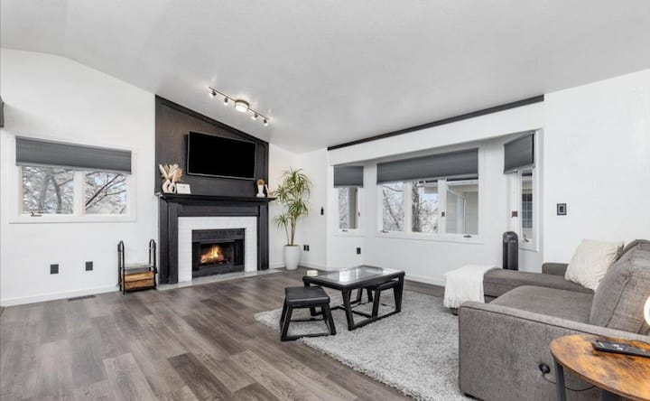 Karluk Oasis - Anchorage, AK