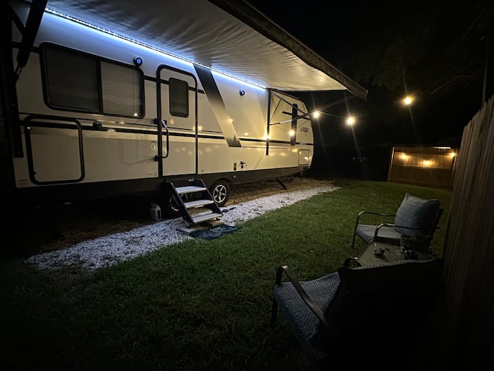 New! Sunniland Unique Camper - 4mi To Siesta Key! - Sarasota, FL