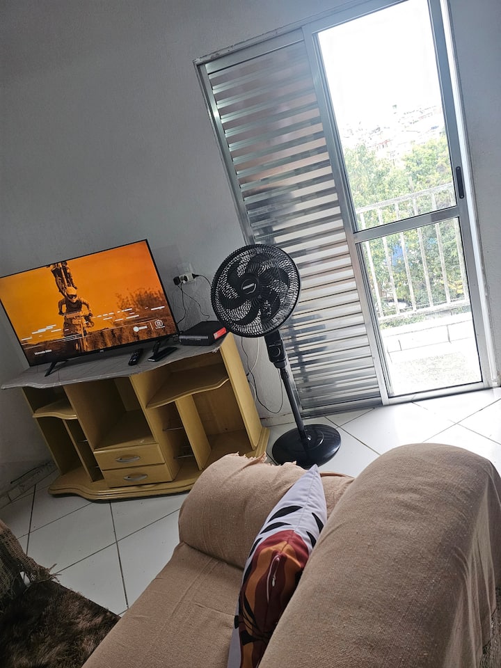 Apto C/ 2 Quartos, Itapecerica, Regis Bittencourt - Embu