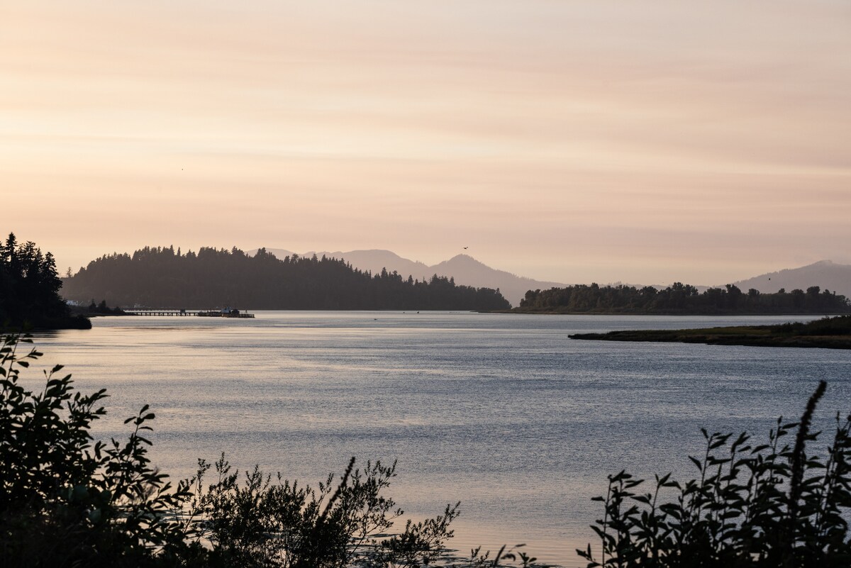 Moderne du fleuve Columbia - Airbnb