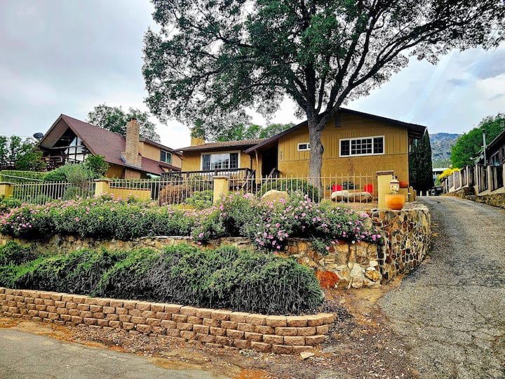 Kern River's Sirretta St Cottage - Hear The River! - Kernville, CA