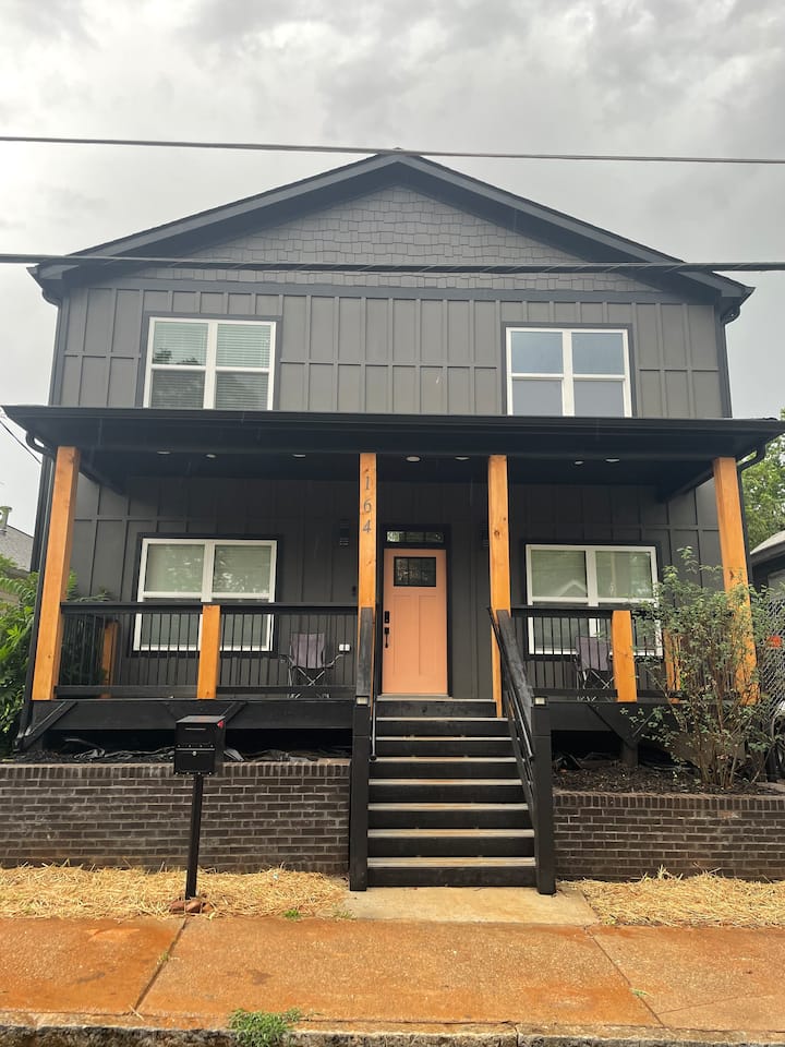 Castle Black At Atlanta-mercedes Benz Dome - Atlanta, GA